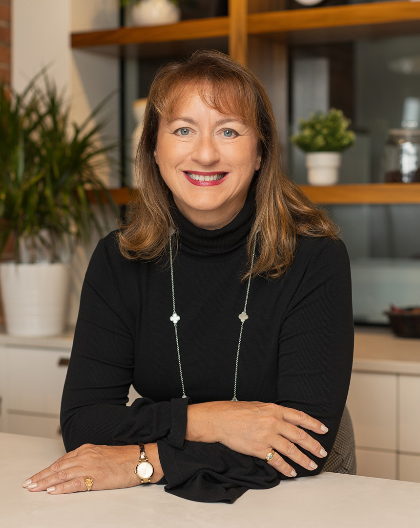 Sabine Altier | Delegatus